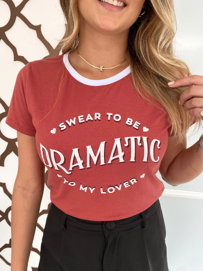 T-shirt Dramatic